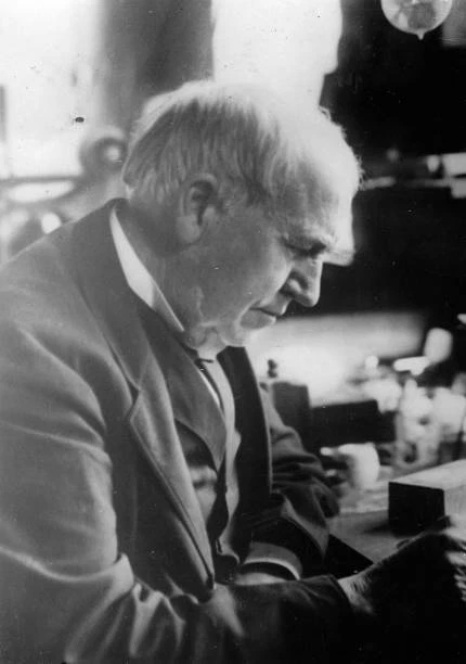 AMERICAN INVENTOR THOMAS Alva Edison Der amerikanische Erfinder Th- Old ...