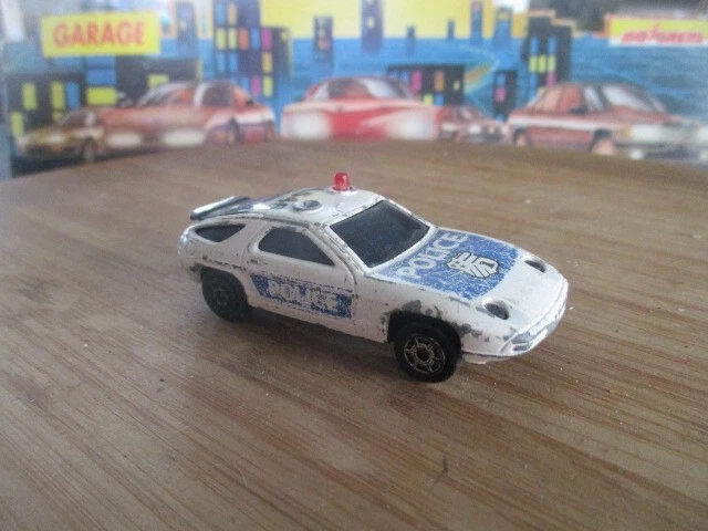 MAJORETTE -PORSCHE &POLICE& -"Sonic Flasher" Ech 1/60 EUR 1,99 ...