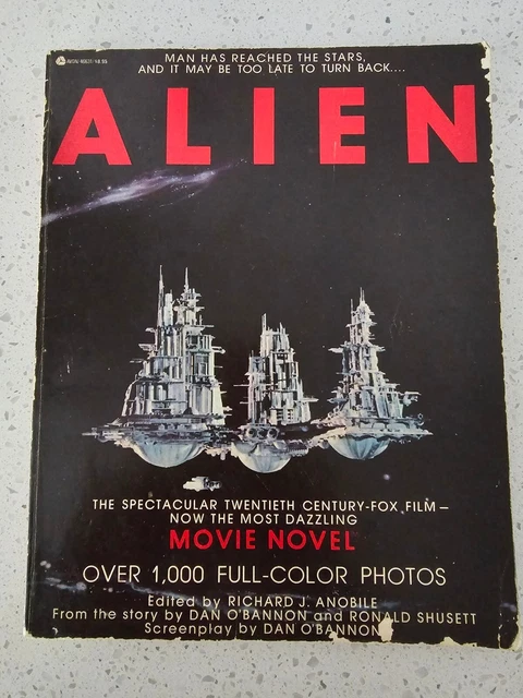 ALIEN MOVIE NOVEL w/ Over 1,000 Full-Color Photos (Softcover, Avon ...