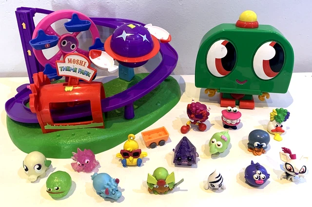 MOSHI MONSTERS THEME Park, Nipper Case 15 x Moshlings Figures Bundle ...