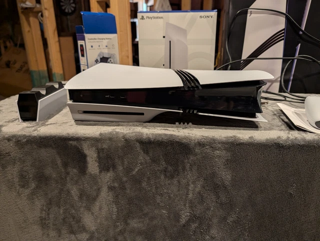 SONY PLAYSTATION 5 Pro With Disc Drive And Extras $561.58 - PicClick CA