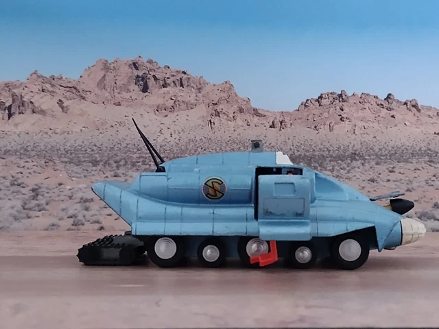 VINTAGE DINKY TOY 104 SPV Spectrum Pursuit Vehicle Captain Scarlet ...