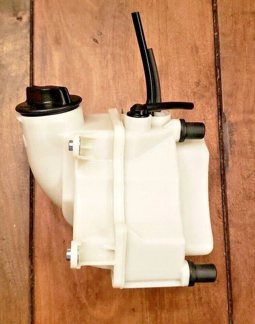 NEW GENUINE STIHL Fuel Tank Assembly FS90 FS110 FS130 KM90 HL100 ...