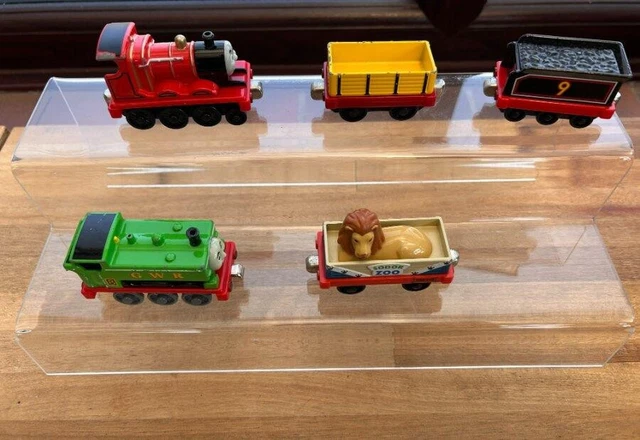 THOMAS THE TANK And Friends Collection Gallane Magnetic Engine Wagons ...