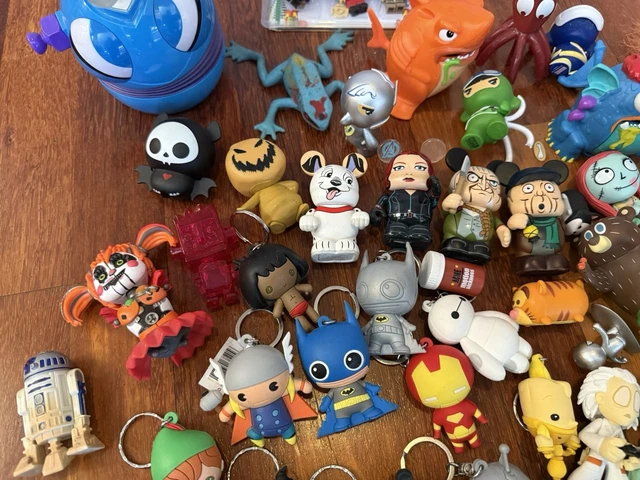 HUGE MIXED LOT Disney Blind Bag Keychains Minecraft Marvel Mario Vinyl ...