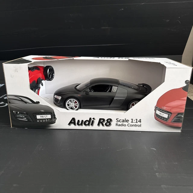 AUDI R8 GT 1:14 Extra Large Remote Control Car with Working Lights, £52 ...
