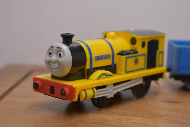 YELLOW RHENEAS MOTORIZED Trackmaster Train Thomas & Friends 2009 WORKS ...