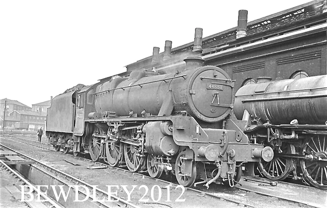 NEGATIVE 35MM LMS STANIER 44888 IMAGE TAKEN AT DERBY SHED c1963 £3.49 ...