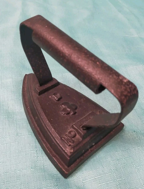 ANTIQUE VINTAGE CAST Iron Flat Iron Door Stop Book End Collectable ...