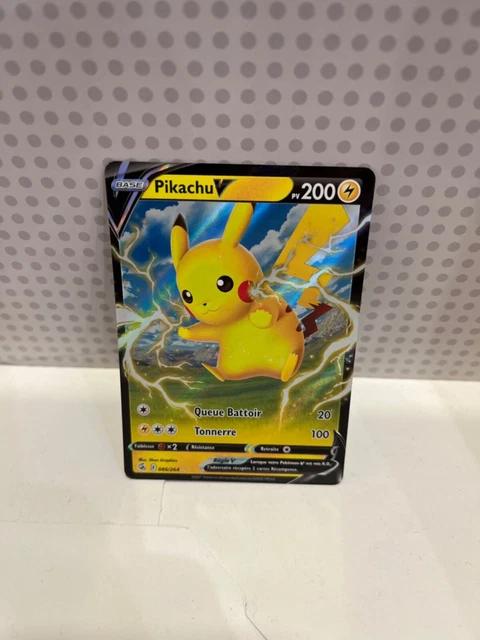 CARTE POKÉMON PIKACHU V 086/264 EB08 Poing de Fusion FR NEUF EUR 15,00 - PicClick FR