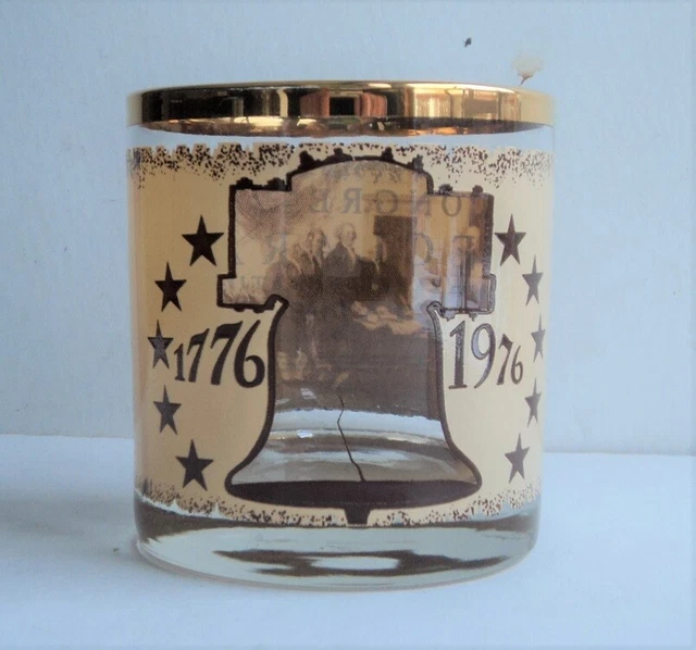 1976 LIBERTY BELL Declaration of Independence BICENTENNIAL Rimmed Glass ...
