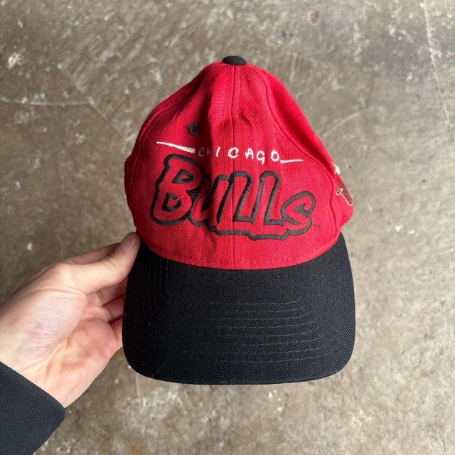 RED & BLACK Vintage 90’s Chicago Bulls Snapback EUR 31,23 - PicClick DE