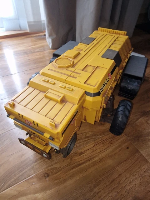 DISNEY PIXAR RARE Wall-e Thinkway Toys Refuse Garbage Truck Working Buy ...