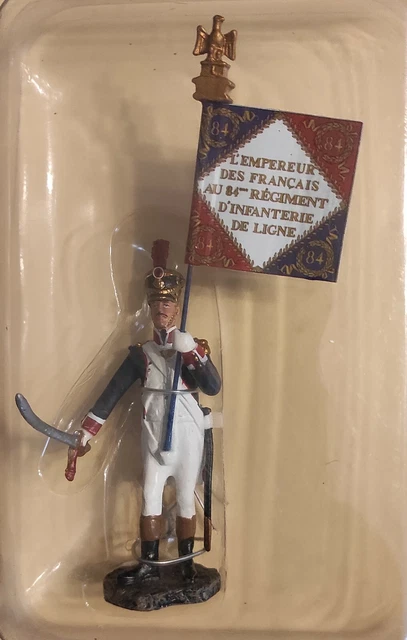FIGURINE HACHETTE PORTE Drapeau 84ème RGT. d'infanterie de ligne 1804 ...