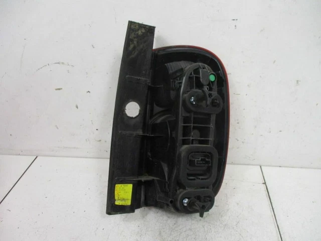 FEU ARRIÈRE EXTÉRIEUR à Gauche Dacia Duster 1.6 16V 265550035R EUR 101 ...