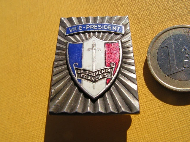 INSIGNE VICE PRESIDENT LE SOUVENIR FRANCAIS par AUGIS (r 3) EUR 9,00 ...