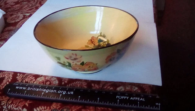 PRETTY SARAH AKIN-SMITH Hand Painted Flower Dec Bowl. 2.5" Tall, 6" rim ...