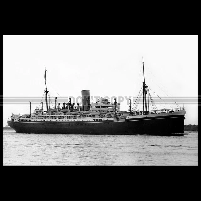 PHOTO B.000481 SS LARGS BAY SHIP USED FOR A NIGHT TO REMEMBER 1958 ...