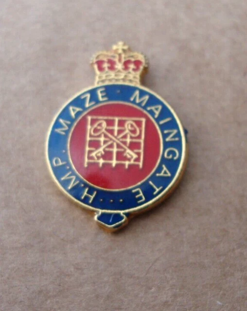 NORTHERN IRELAND PRISON Service HMP THE MAZE MAINGATE tie tac pin badge ...
