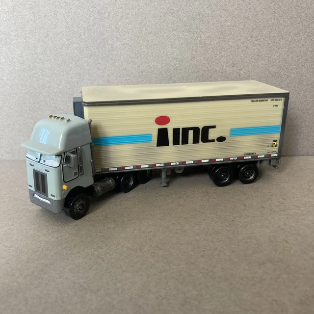 DISNEY PIXAR CARS Truck Cars Chet Boxkaar Metal Ultra Rare £108.89 ...