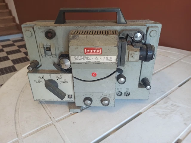 ANCIEN PROJECTEUR EUMIG TYPE MARK-S-712 Super 8 mm Vintage EUR 10,00 - PicClick FR