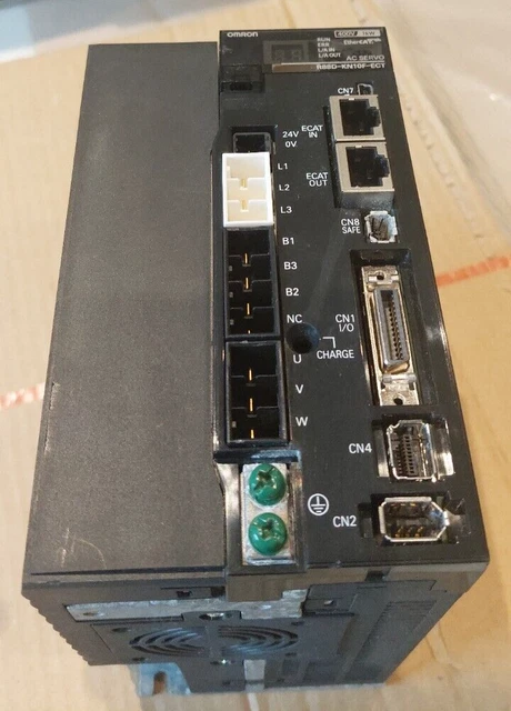 OMRON - R88D-KN10F-ECT - AC Servo Driver - 480V - D'Occasion EUR 1.239 ...