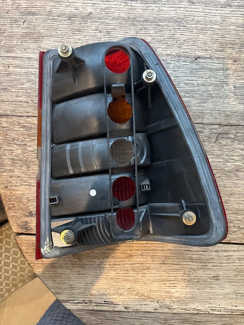 MERCEDES BENZ ECLASS w124 left rear tail light good condition £51.63 ...