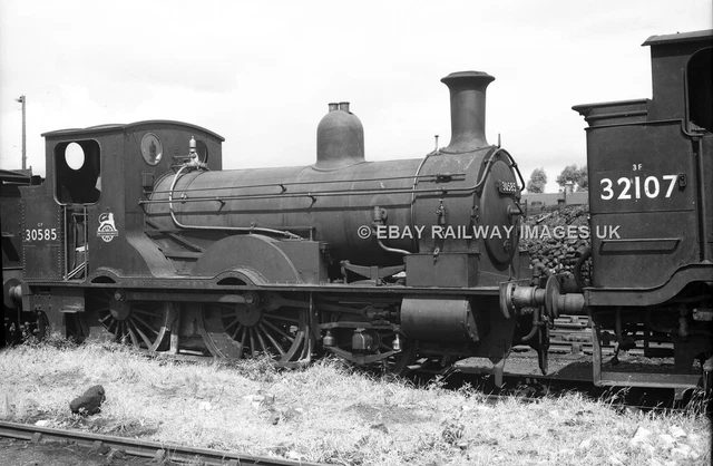 LARGE RAILWAY NEGATIVE SR 0298 CLASS 30585 Eastleigh mpd c.1955 £5.99 ...
