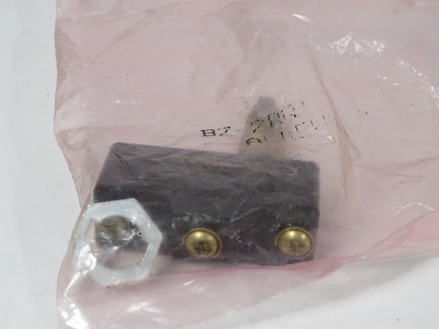 MICROSWITCH BZ-2RQ181-A2 ROLLER Plunger Limit Switch MISSING NUT NWB ...