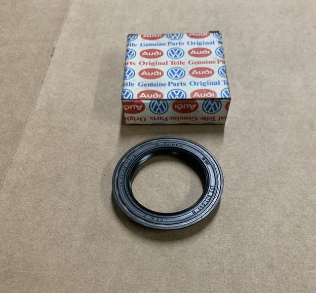 GENUINE VW REAR Shaft Seal For VW fox jetta passat caddy 357501641B EUR ...