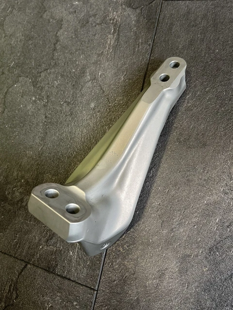 DUCATI PANIGALE V4S V4 Upper Shock Linkage Bracket Only 2986 Miles OEM ...
