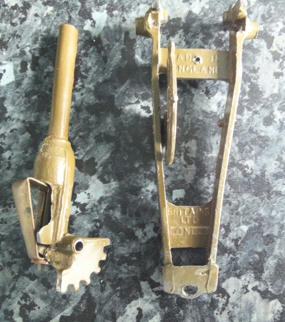 BRITAINS ARTILLERY GUN Parts Barrel and Back Stand x 2 £2.38 - PicClick UK