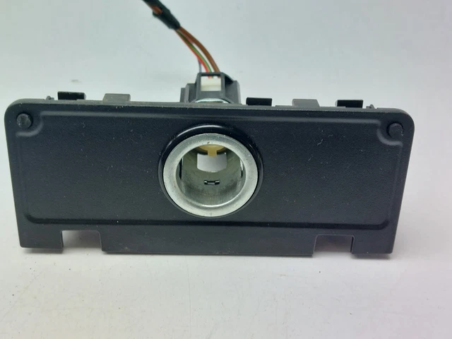 VOLKSWAGEN PASSAT B8 Rear Centre Console 12V Socket 3G0863916 2015 £14. ...