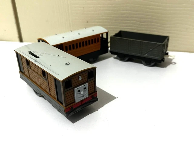 THOMAS AND FRIENDS 'Toby' Trackmaster TOMY Plarail With Complete Set ...