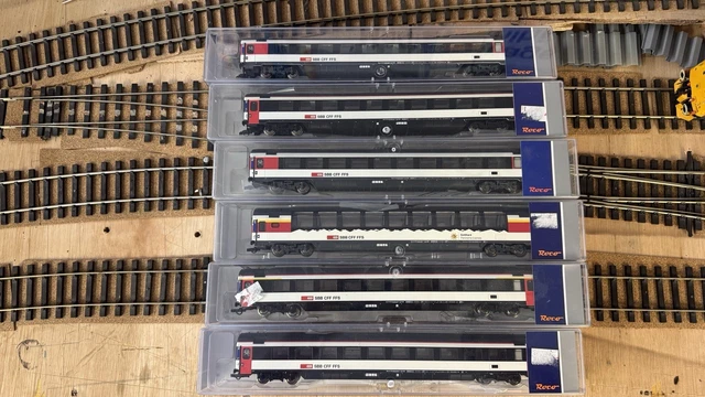 ROCO HO SBB CFF 6 X Coach set Including Observation Coach **NEW** £286. ...