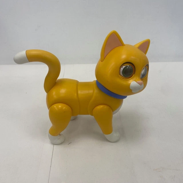 DISNEY AND PIXAR Lightyear Sox Cat Interactive Talking Sound & Motion £ ...