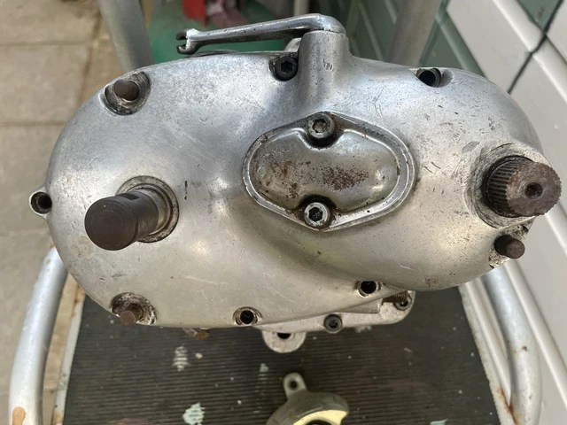 TRIUMPH PRE UNIT Slickshift Gearbox Bonneville Trophy Thunderbird £156. ...