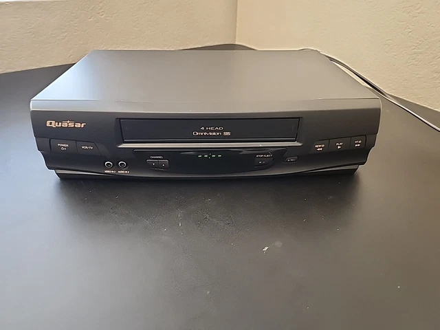 PANASONIC QUASAR VHQ-40M Omnivision 4-Head VCR VHS Player ~ NO Remote ...