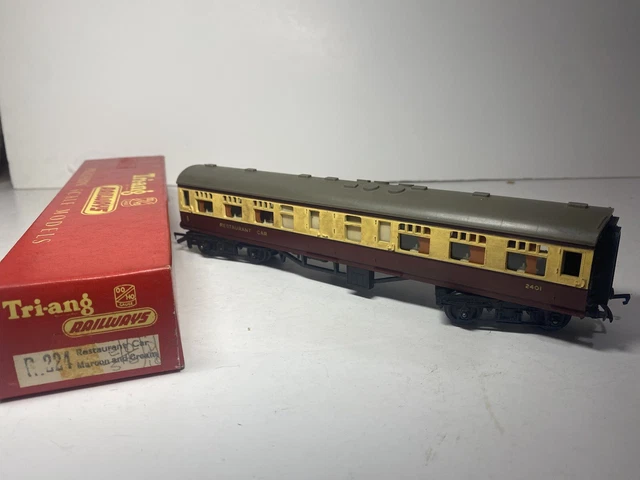 TRIANG RAILWAYS R224 BR Restaurant Car, Boxed £10.00 - PicClick UK