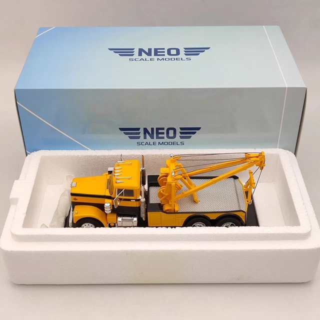 1/43 NEO SCALE MODELS Diamond Reo Tow Truck yellow NEO45772 Resin Car ...