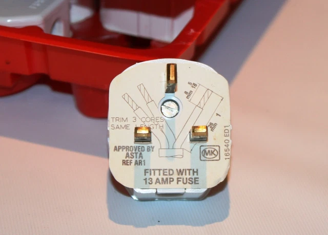 MK - TOUGHPLUG 13A UK Mains Plug, White.. £14.95 - PicClick UK