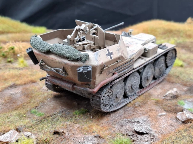 DT. SD.KFZ. 140 Flakpanzers 38(t) gebaut+bemalt+gealtert 1:35 EUR 13,99 ...
