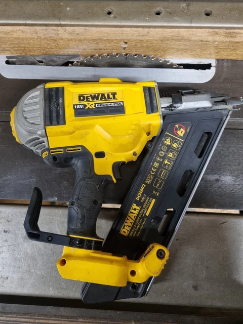 DEWALT DCN692 NAIL gun first fix angled framing nailer for parts or ...