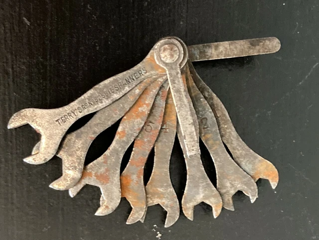VINTAGE 1950'S TERRY’S MAGNETO MOTORCYCLE SPANNER SET £2.45 - PicClick UK