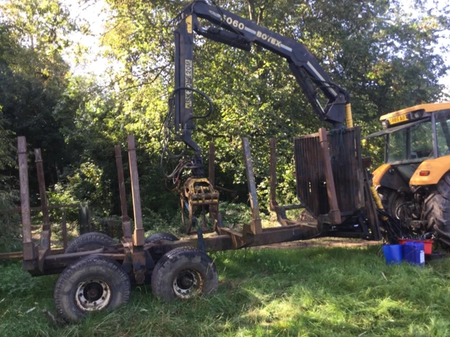 LOG,TIMBER,11TON BOTEX TRAILER with crane & grab, wood for tractor £ ...
