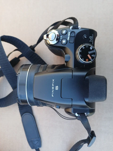 FUJIFILM FINEPIX S4900 digital camera bundle £17.19 - PicClick UK