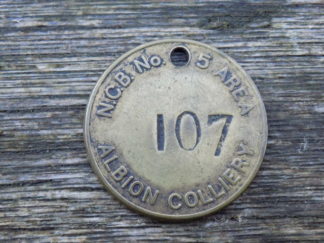 ALBION COLLIERY WELSH Brass Miners Lamp Check Pit Tally Token - NCB No ...