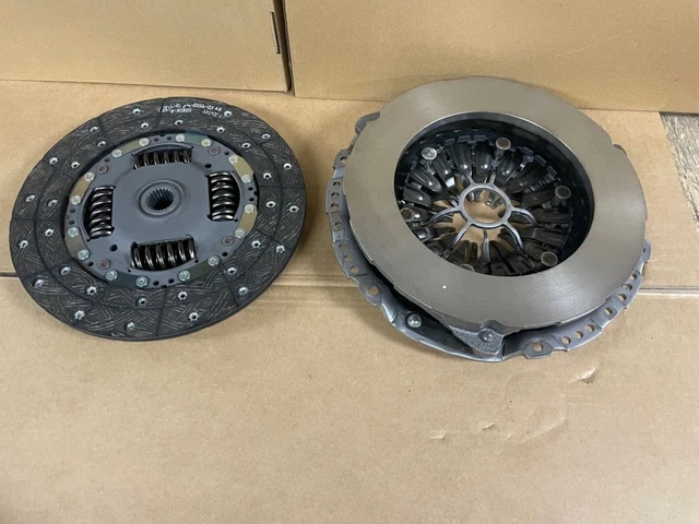 LUK CLUTCH KIT 2PCE FOR FORD TRANSIT MK7 MK8 2.2TDCi RANGER 3.2 2.2TDCi ...