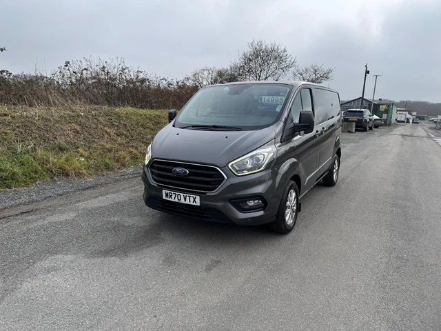 FORD TRANSIT CUSTOM 2.0 280 EcoBlue Limited Panel Van 5dr Diesel Auto ...
