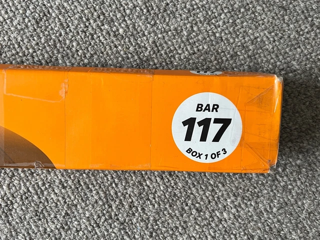 HALFORDS NON RAIL Steel Roof Bars 117cm + Fixing Kit & Feet Pack Toyota ...